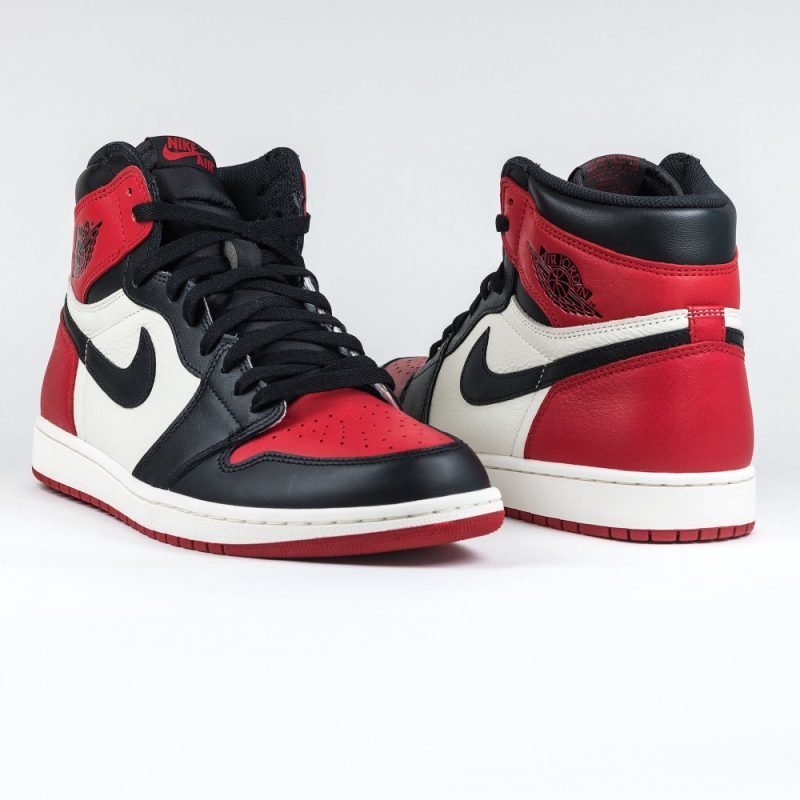 NIKE AIR JORDAN 1 OG BRED TOES SNEAKER - Luxury Designer Brands